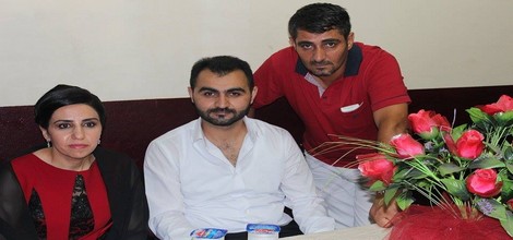 Demir ve Kurt ailesinin mutlu günü