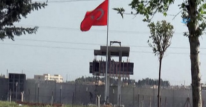 Telabyad kenti karşısında kuleler inşa ediliyor!